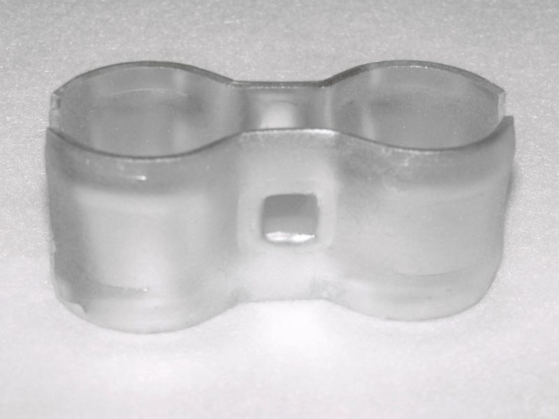 SQUARE WELDED WIRE CLAMP | Hearne Steel Company, Inc.